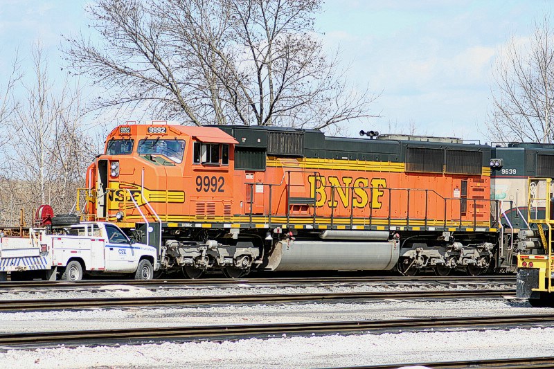 BNSF 9992